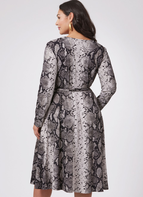 Vogue Patterns 1970s Misses' Reversible Front and Back Wrap Dress by ...